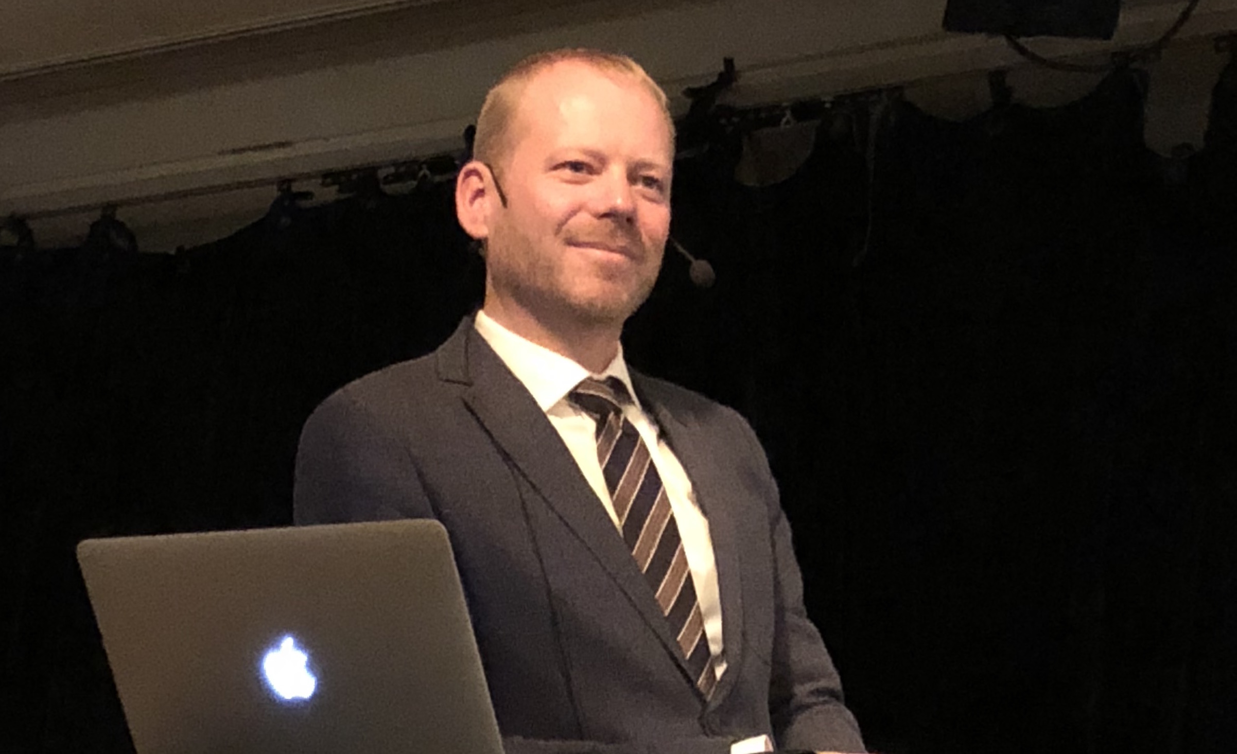 Startsidan - Svenska föreningen för upphovsrätt - SFU